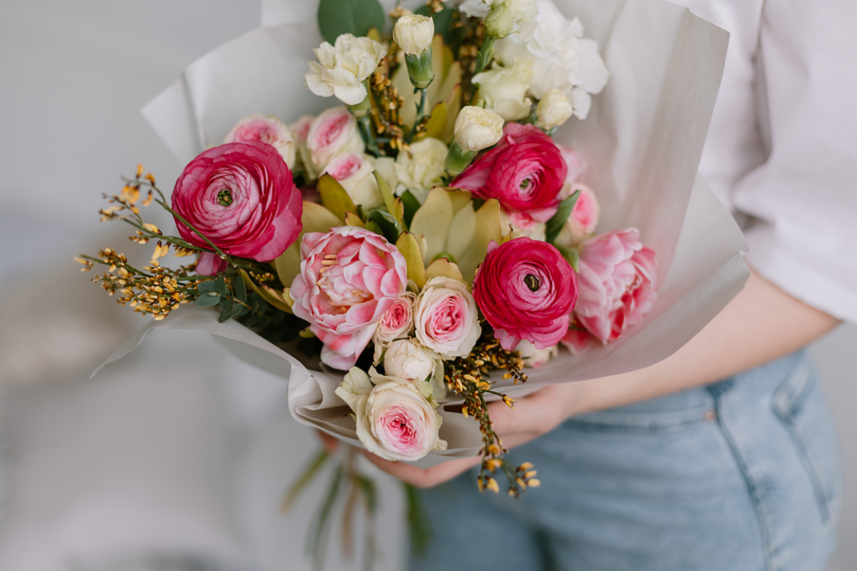 Bloom Whisperers: Unlocking the Secret Language of Flowers and What ...